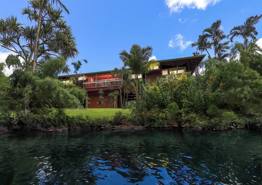 River Estate Riverhouse