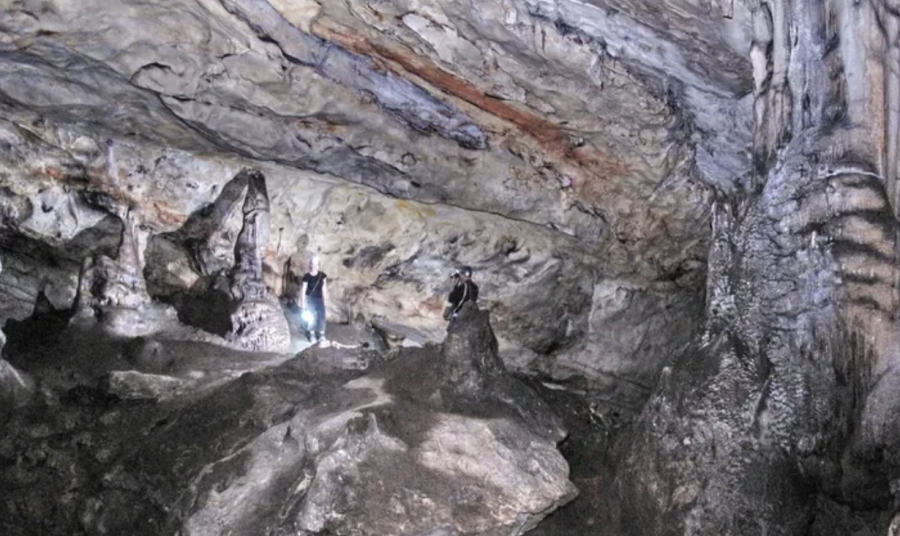 New evidence of ancient pagan rituals in Judean caves points to attempt ...