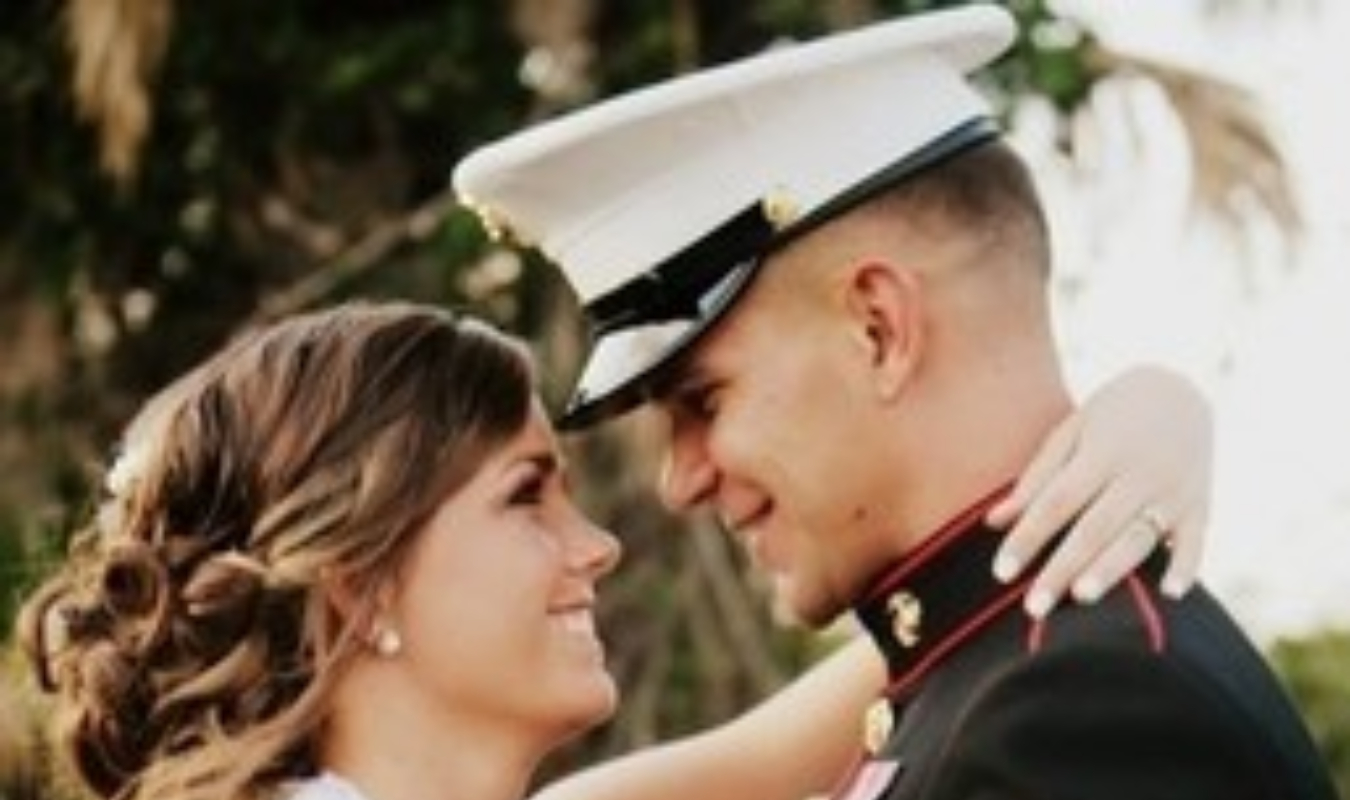 Comment J'Ai Épousé mon Commandant d'unité - Fyctia