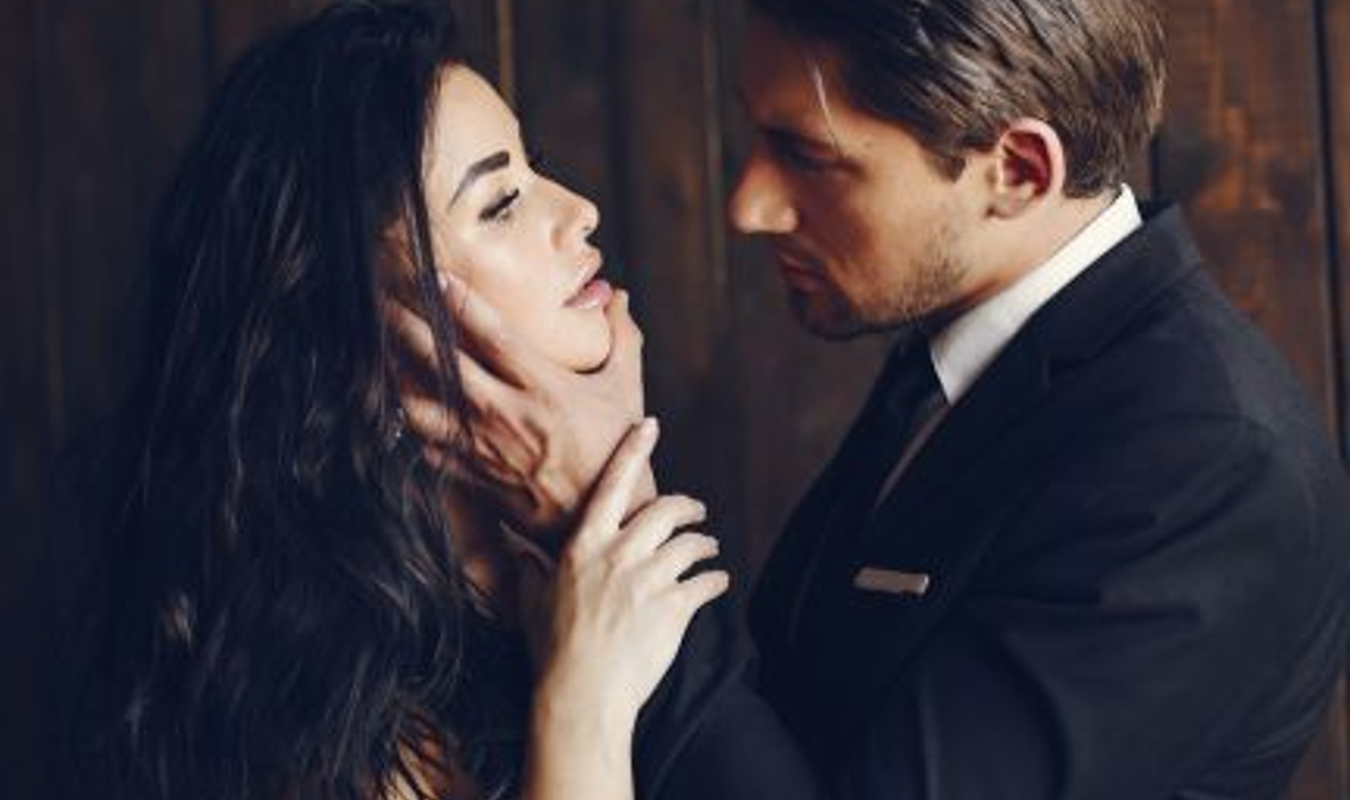 Love Amidst Crime - Fyctia