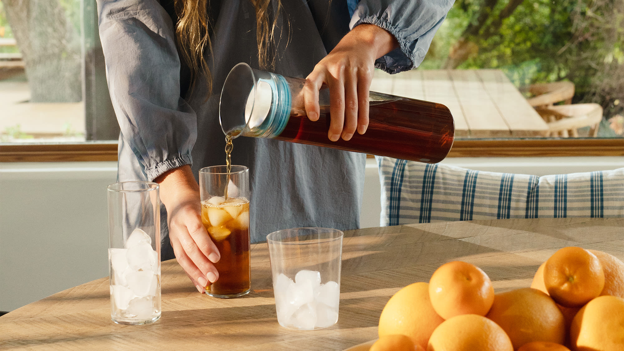 Hario Cold Brew Pitcher | Blue Bottle Coffee