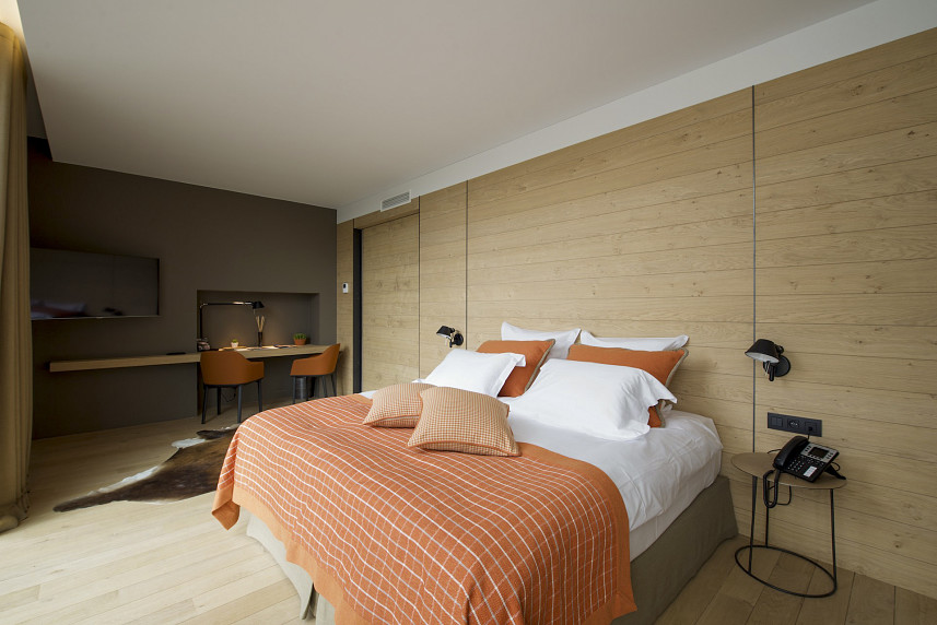 Astrata - DesignOneSource