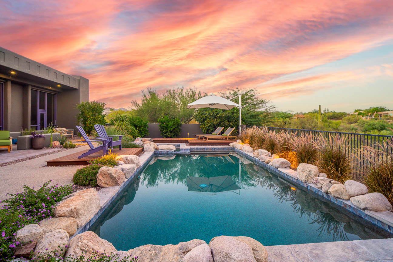 Tucson Raised Deck - DesignOneSource