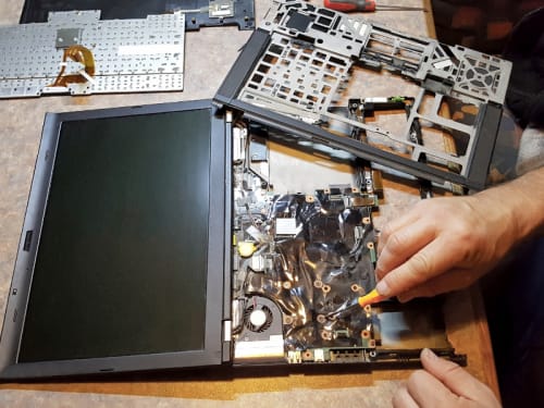 Notebook selbst reparieren! Reparaturanleitungen und Videos | kaputt.de