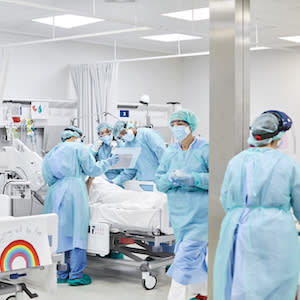 Awake Prone Positioning for Non-Intubated COVID-19 Patients ...