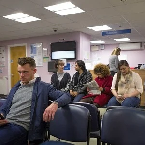 The Benefits of Virtual Waiting Rooms