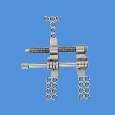 Health Management and Leadership Portal | Maxillary distractor ...