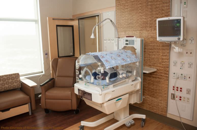 Health Management and Leadership Portal | Modular bed head unit / with ...