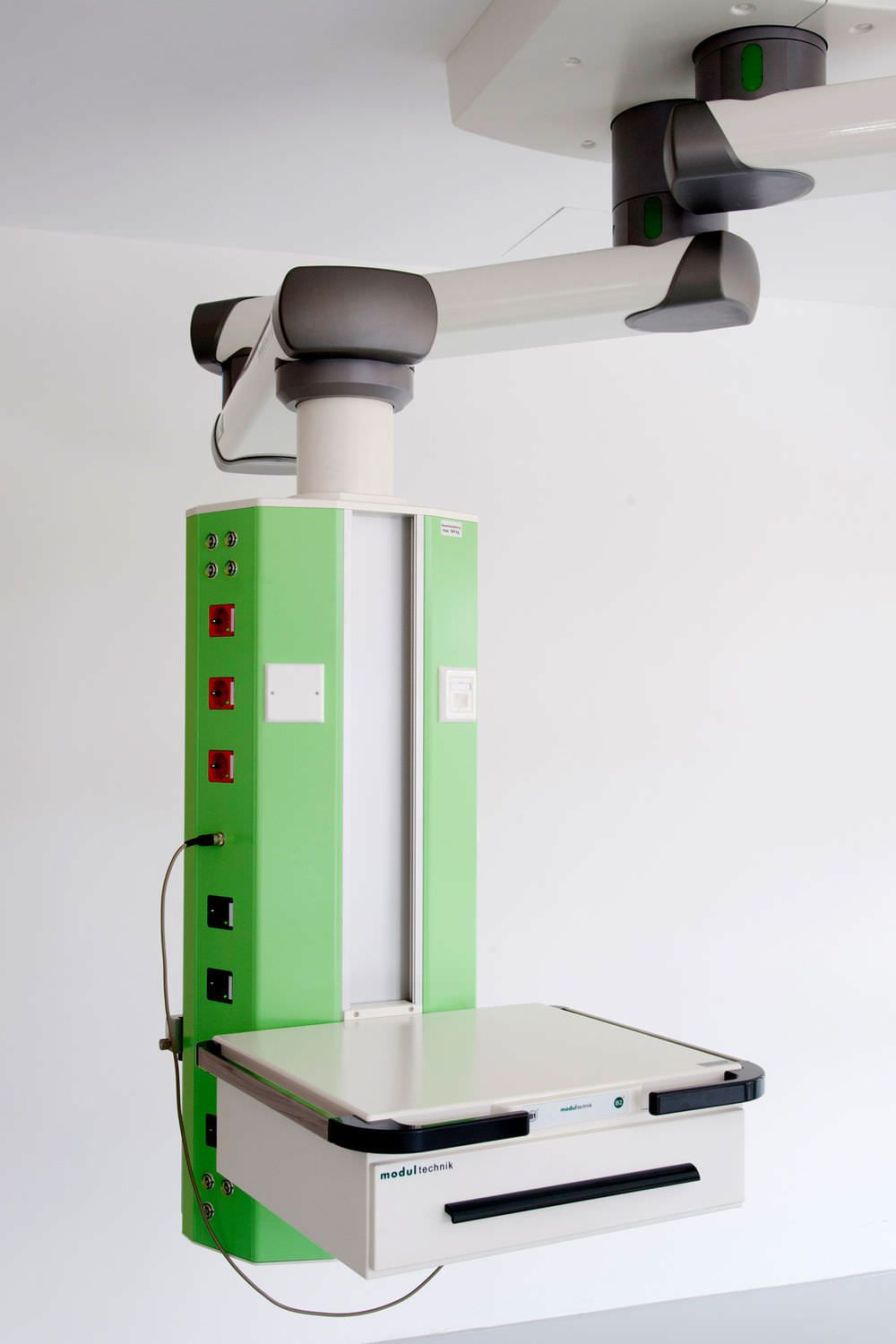 Health Management and Leadership Portal | Ceiling-mounted medical ...