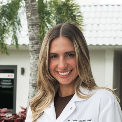A Winning Smile is your dental care provider in West Palm Beach, Florida.