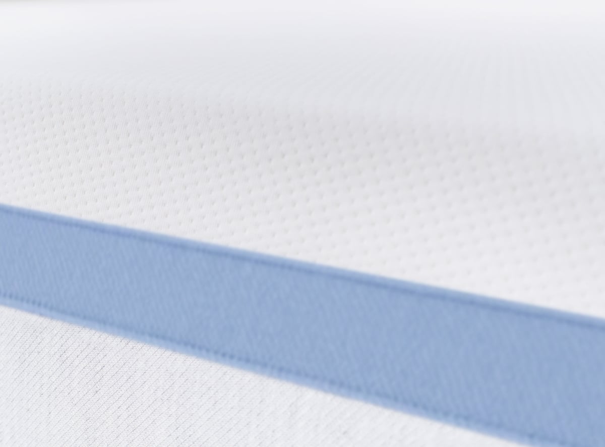 Shop the Helix Moonlight | Plush Mattress with Extra Support - Helix Sleep