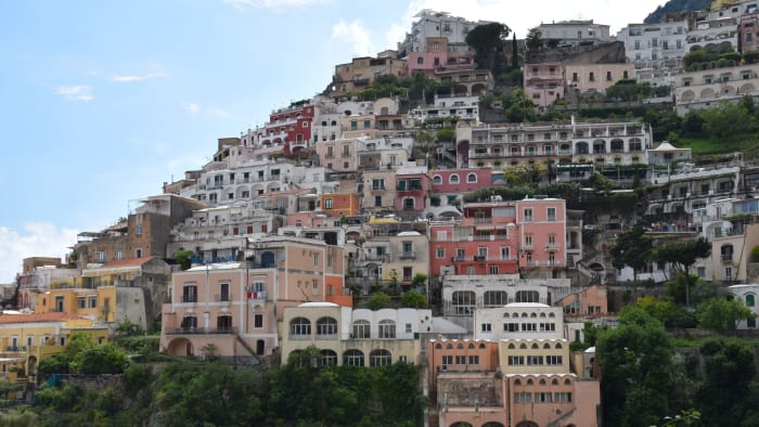 The Best Travel Guide to Positano - Hellotickets