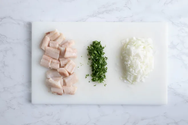 Alaskan Pollock and Prawn Fish Pie with Peas | Hello Chef!