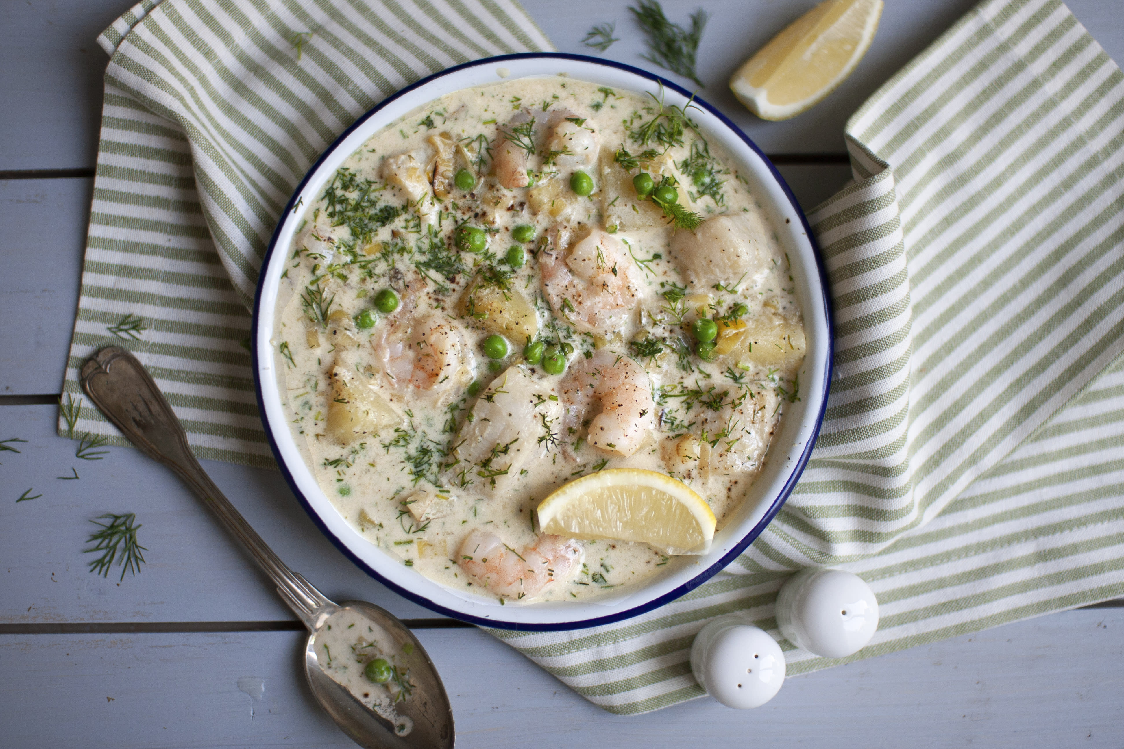 Dilly Cod and Prawn Chowder with Green Peas and Leek | Hello Chef!