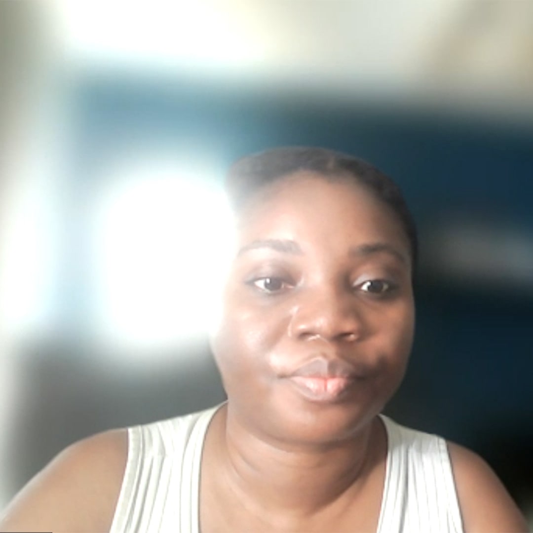 Edna is 32 and she lives in The Netherlands. Her goal is to get ...