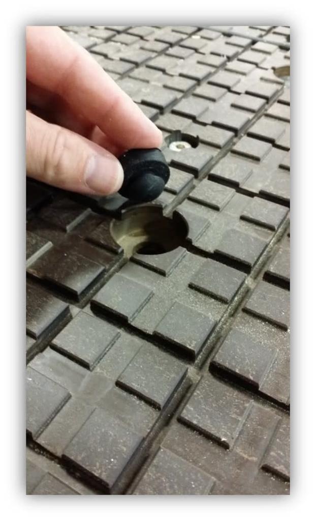 Anderson STRATOS/PRO FL CNC Router Workpiece Holding Flexibility