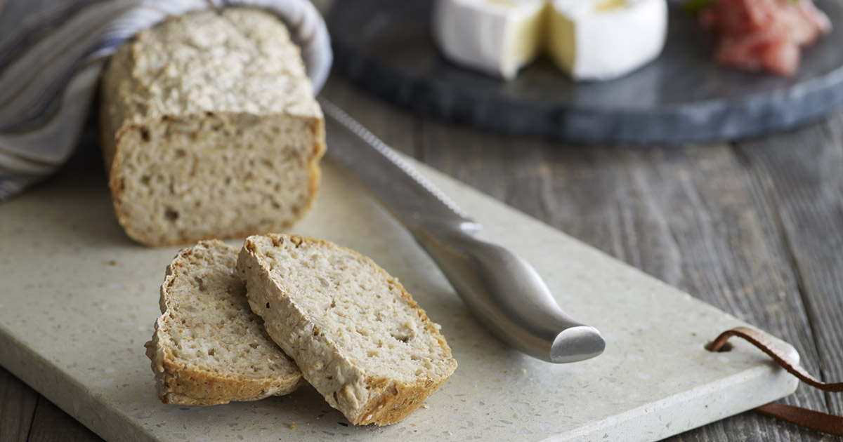 Glutenfritt surdeigsbrød med surdeigsstarter | Semper Glutenfritt