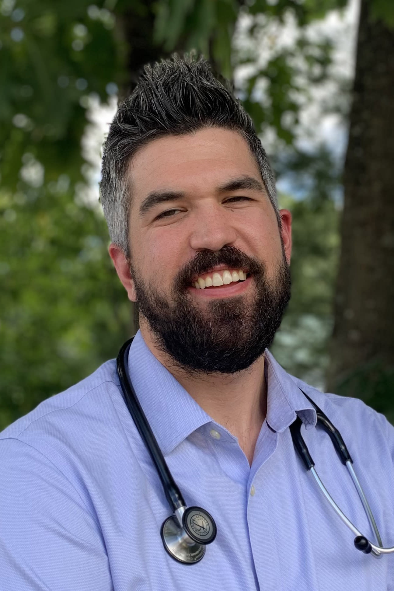 Zachary Henderson, FNP-BC // Athol Hospital