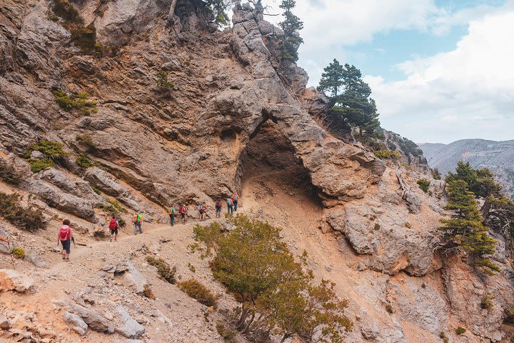 Full-Day Mount Gigilos Hiking Tour from Bali Crete with Lunch-Creta ...