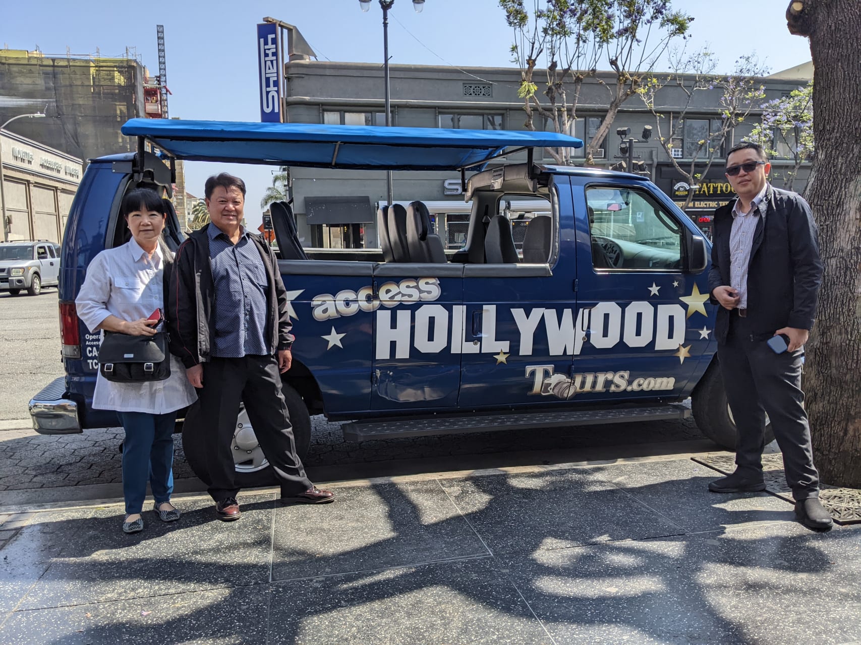 Hollywood Sign & Celebrity Homes Tour-Access Hollywood Tours