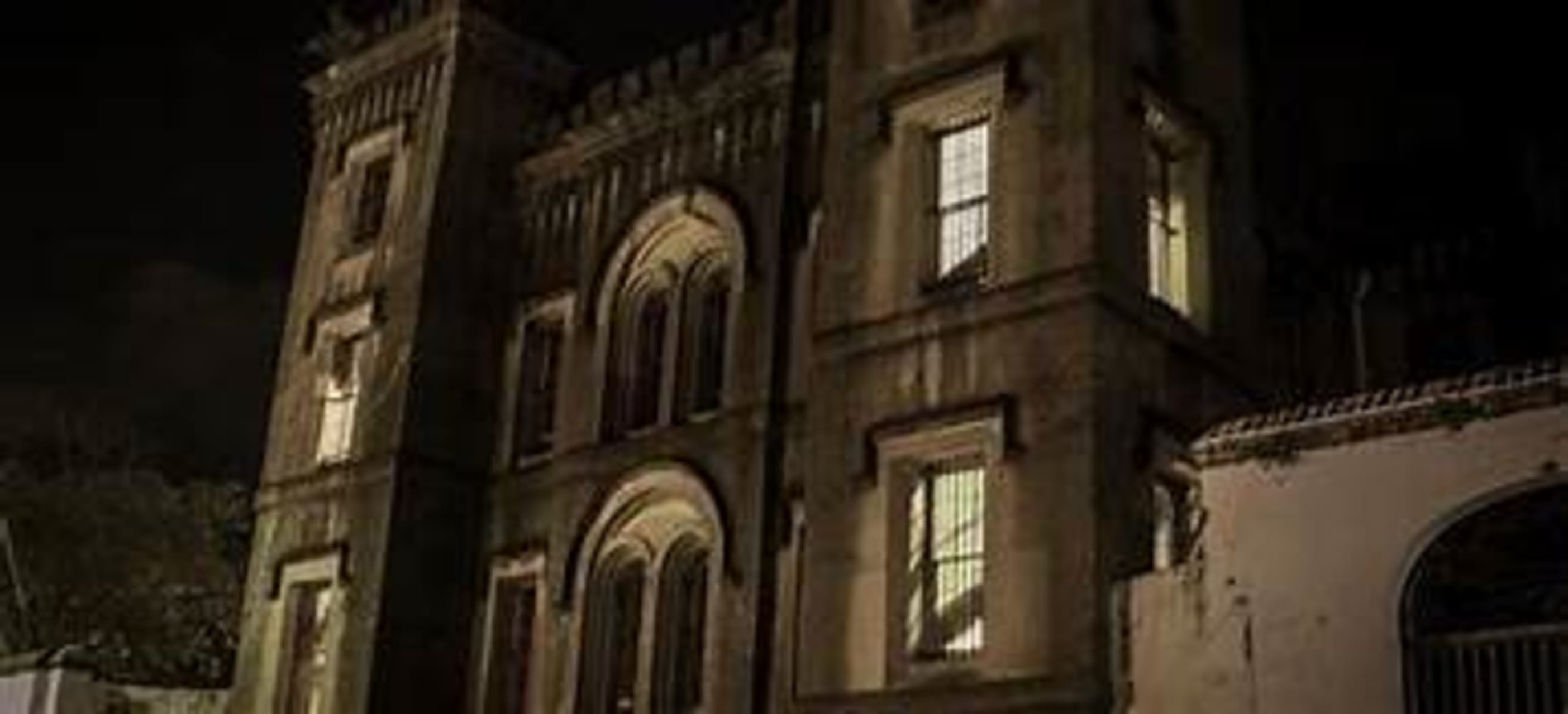 Charleston Haunted Jail Tour-Bulldog Tours
