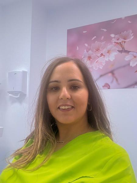 Dr Imane Ahmiti, Ophtalmologue à Sala Al Jadida | DabaDoc MA
