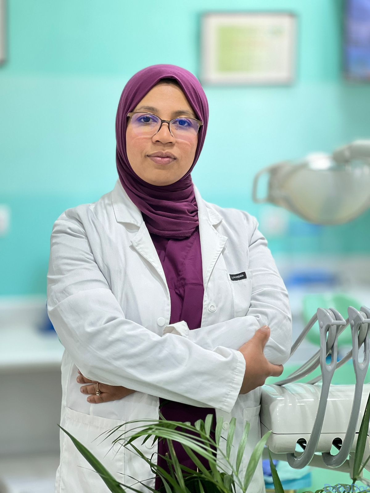 Dr Mouna Ambari, Dentiste à Casablanca | DabaDoc MA
