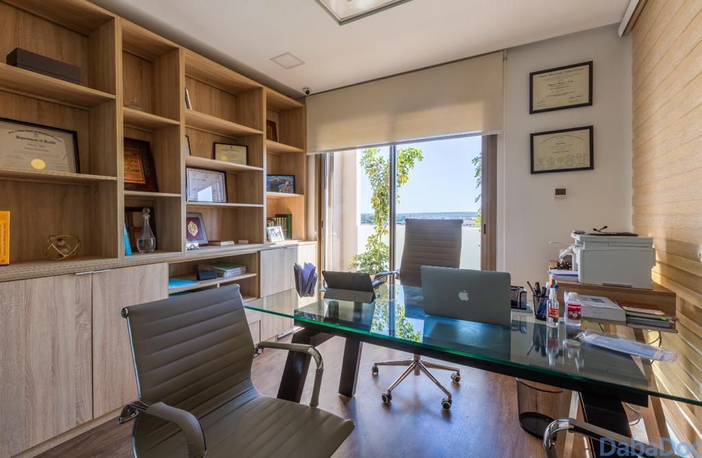 Dr Faycal Tahiri, Médecin interniste à Casablanca | DabaDoc MA