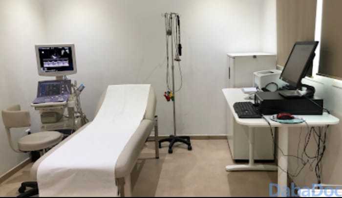 Dr Houda El Hadi - Cardiologist in Casablanca - DabaDoc.com