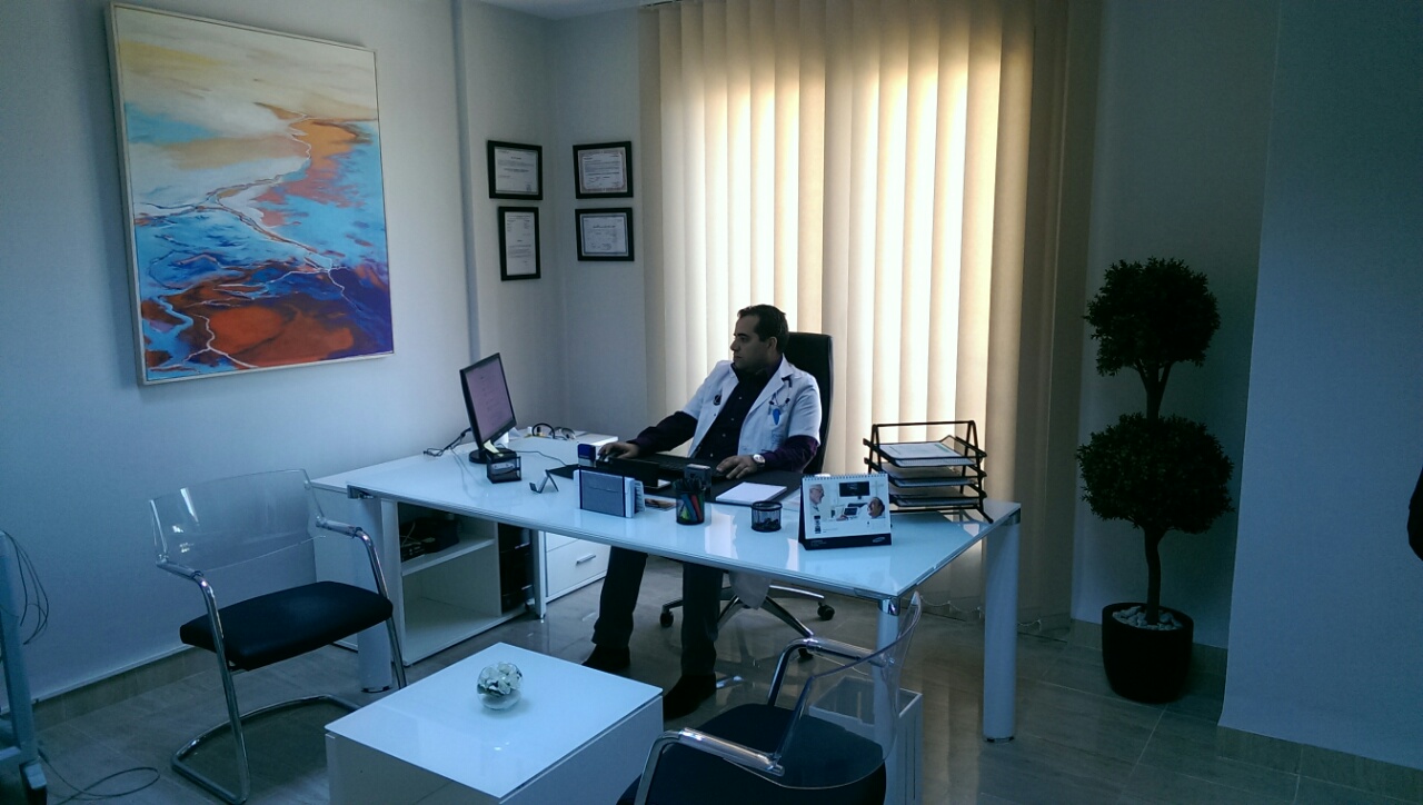 Dr Mohamed Nebil Abdelaali, Cardiologue à Tunis | DabaDoc TN
