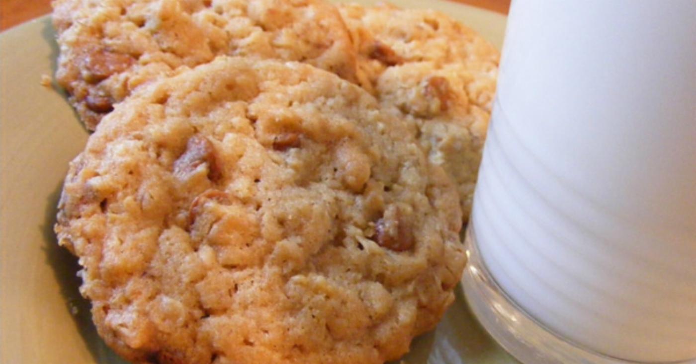 Oatmeal Cinnamon Chip Cookies | Once A Month Meals