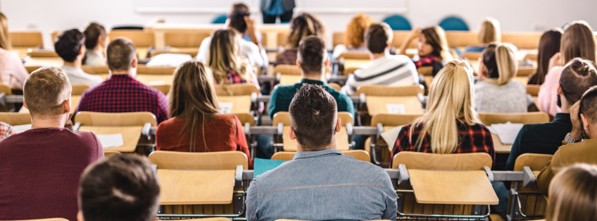 7 Types of College Classes You Can Take | BestColleges