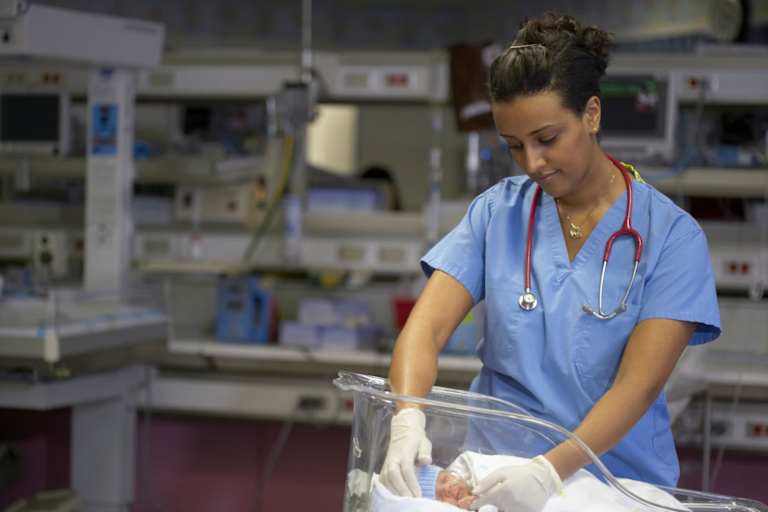 Neonatal Nurse Salary Guide | NurseJournal.org