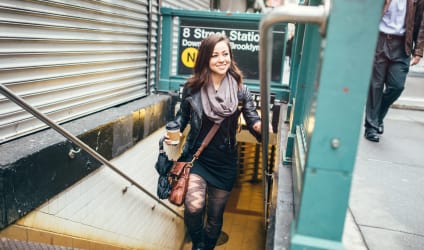 10 Best Online Colleges in New York (Updated 2024)