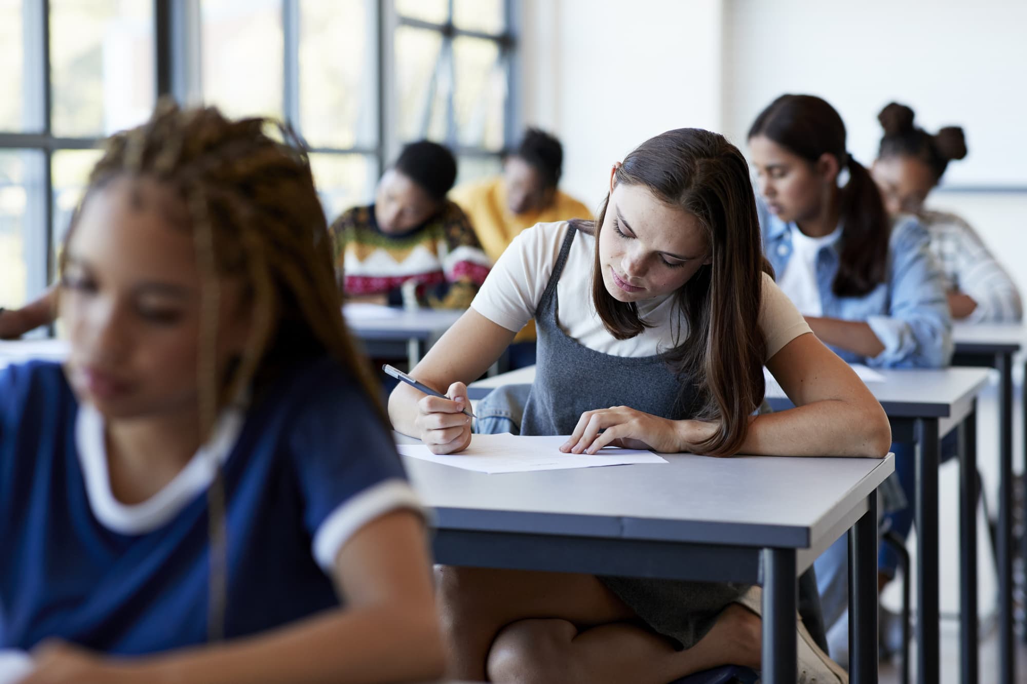 SAT Test Day Checklist: What to Bring and How to Prepare | BestColleges