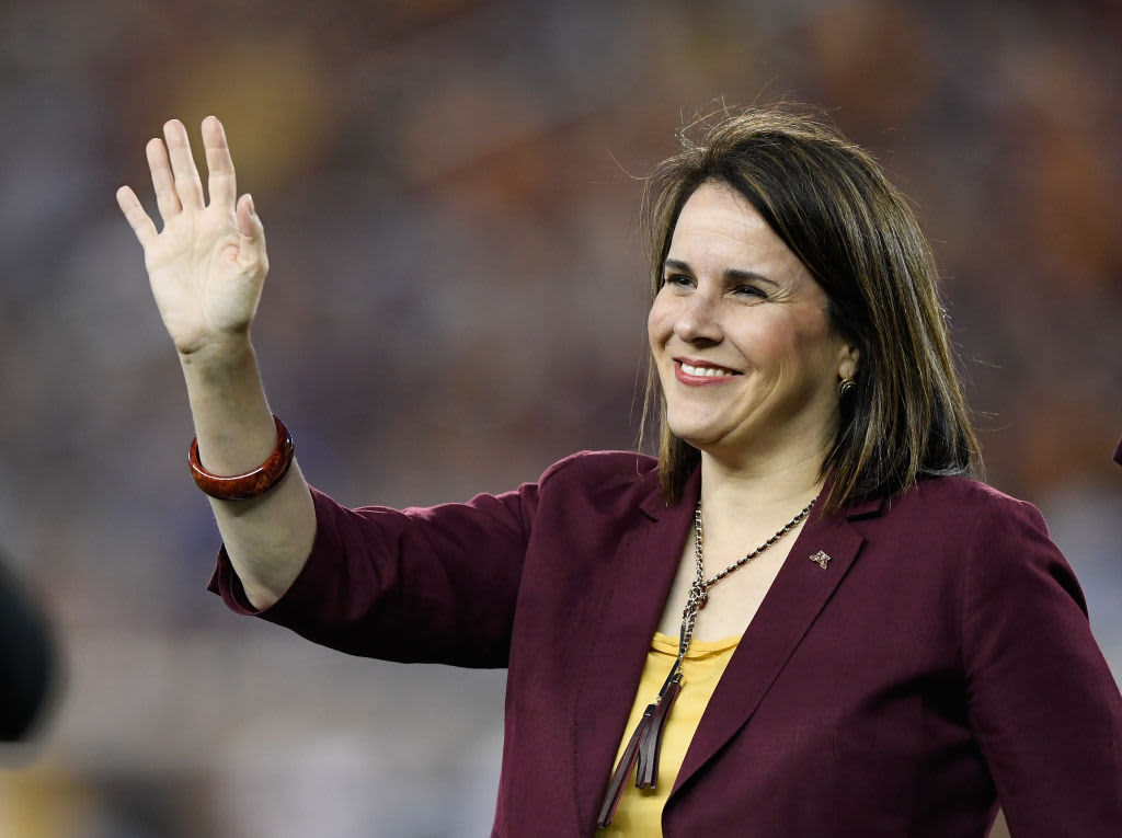 Five University Presidents Announced Resignations | BestColleges