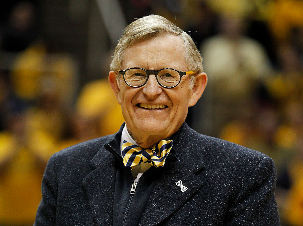 West Virginia University Faculty Senate Votes No Confidence in ...