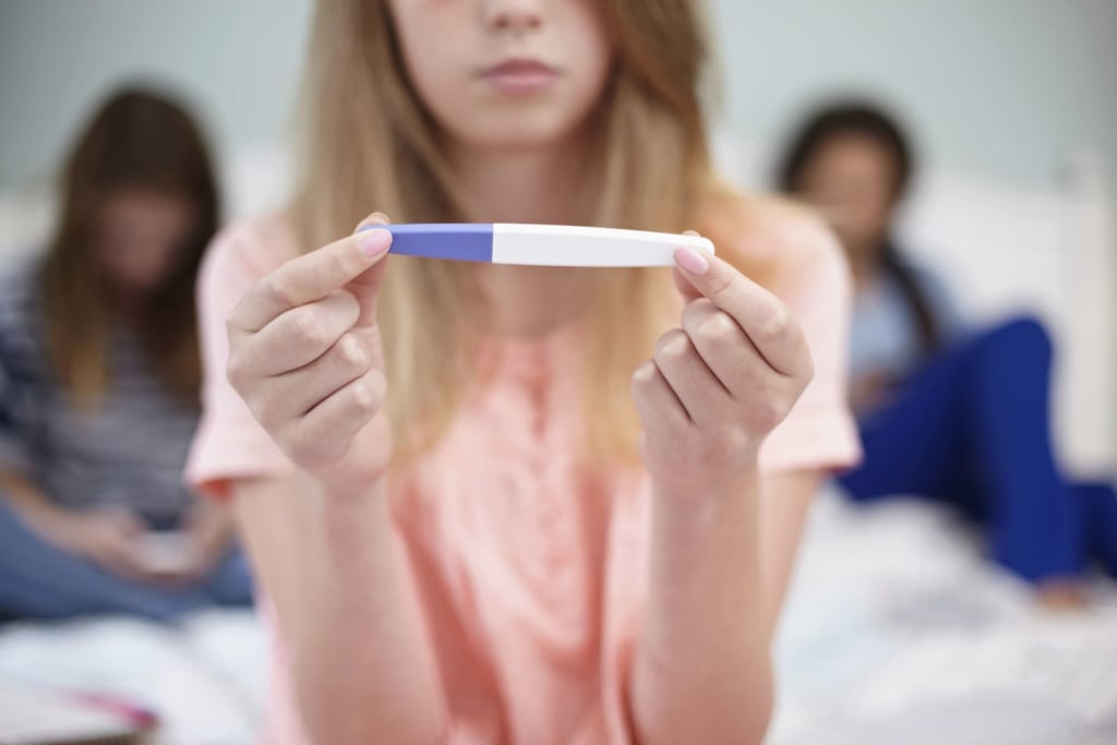 Pregnant in College: What You Need to Know | BestColleges