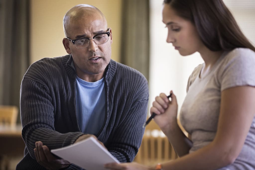 Ask a Professor: How to Ask Your Professor to Be a Reference | BestColleges