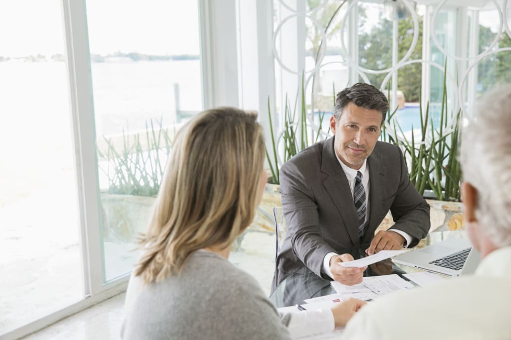 How to Become an Investment Banker | OnlineMBA.com