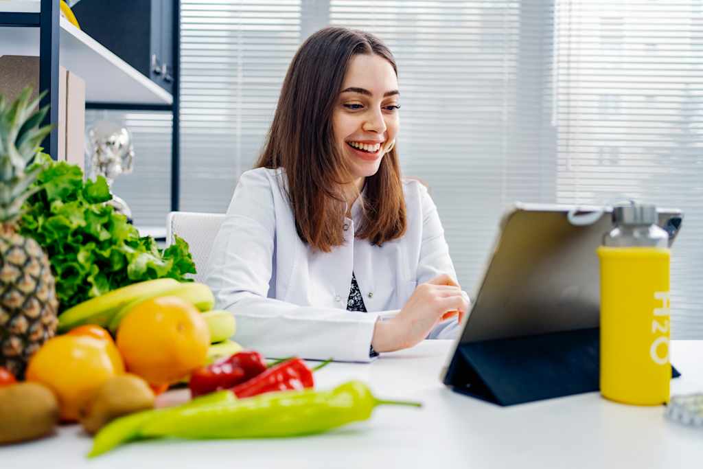 Nutrition Grad School Program Guide | BestColleges