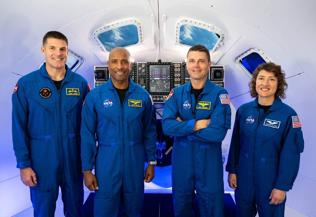 Where Did NASA's Artemis II Moon Astronauts Go to College? | BestColleges