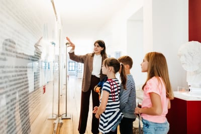 Best Online Master's in Art History Programs | BestColleges