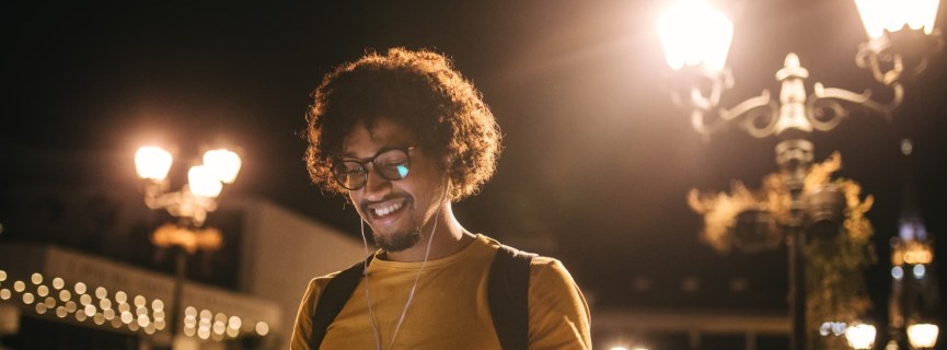 What Are Night Classes? 6 Tips to Help You Succeed | BestColleges