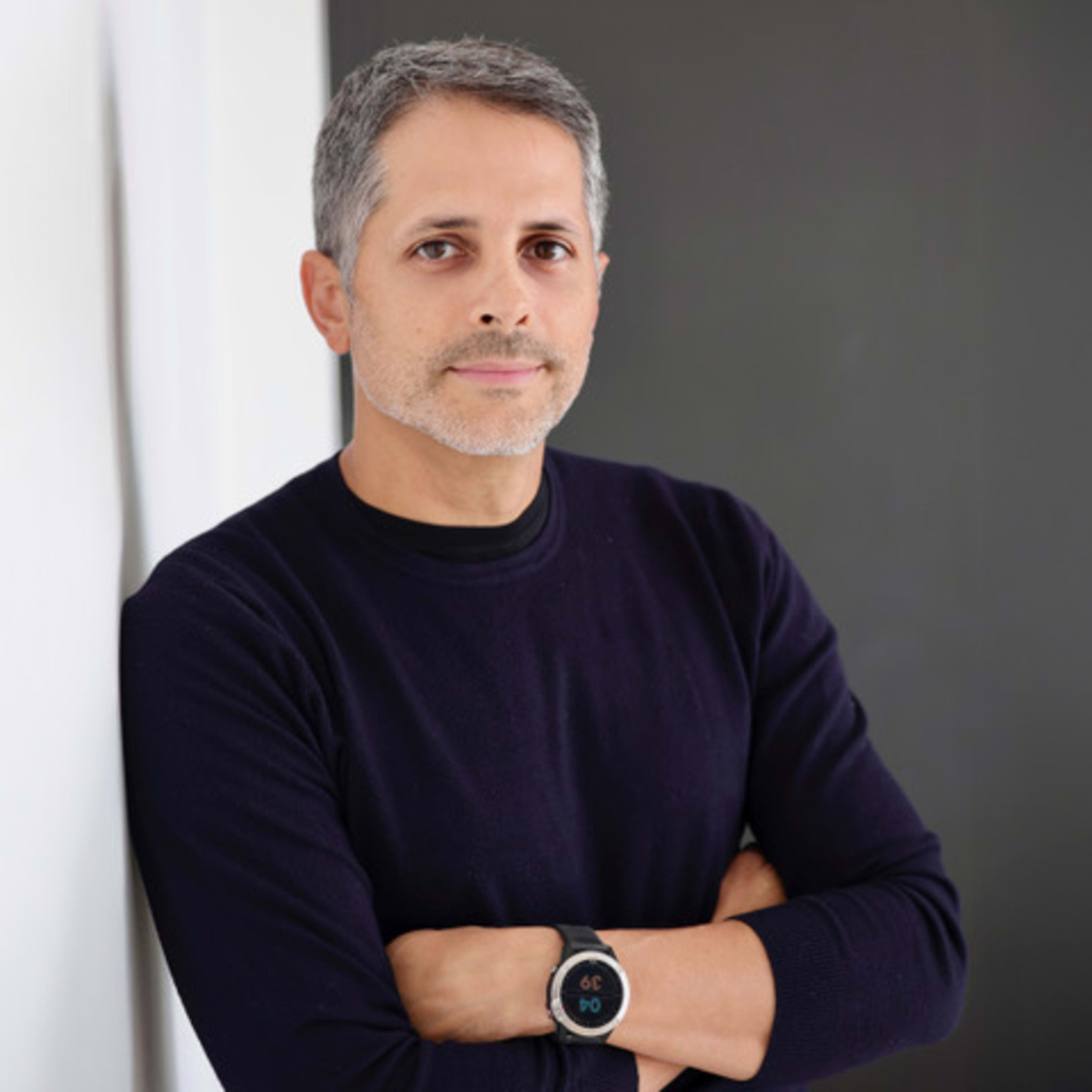 THE HITS INTERVIEW: ELLIOT GRAINGE