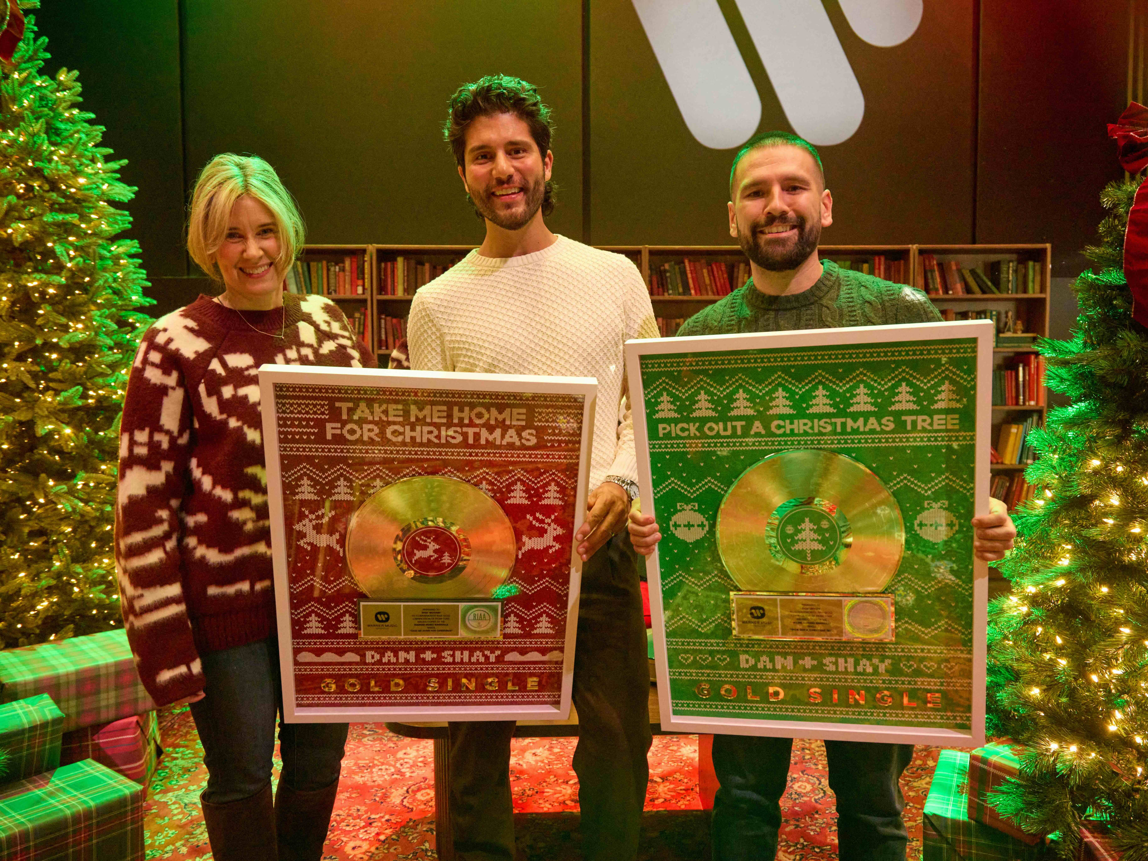 CRIS LACY: THE HITS INTERVIEW