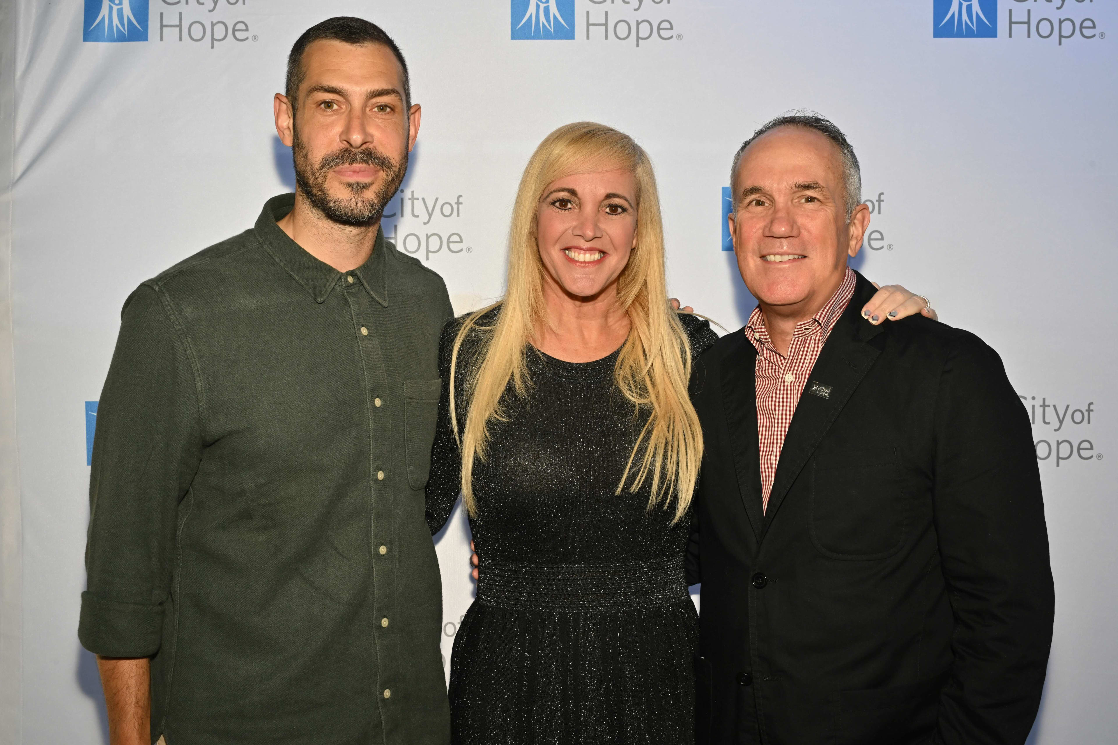 THIS IS A THREE-DAY WEEKEND GALLERY