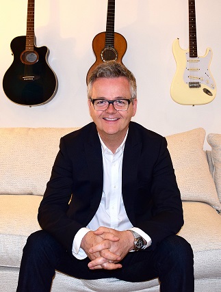 McCORMACK TO LEAD UMPG U.K.