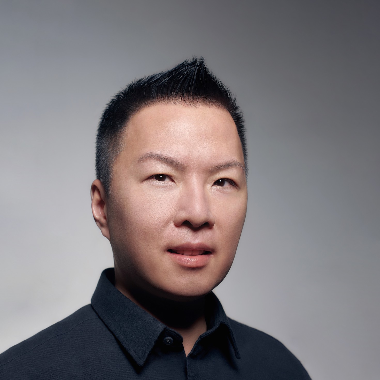 WONG HEADING TO WARNER MUSIC