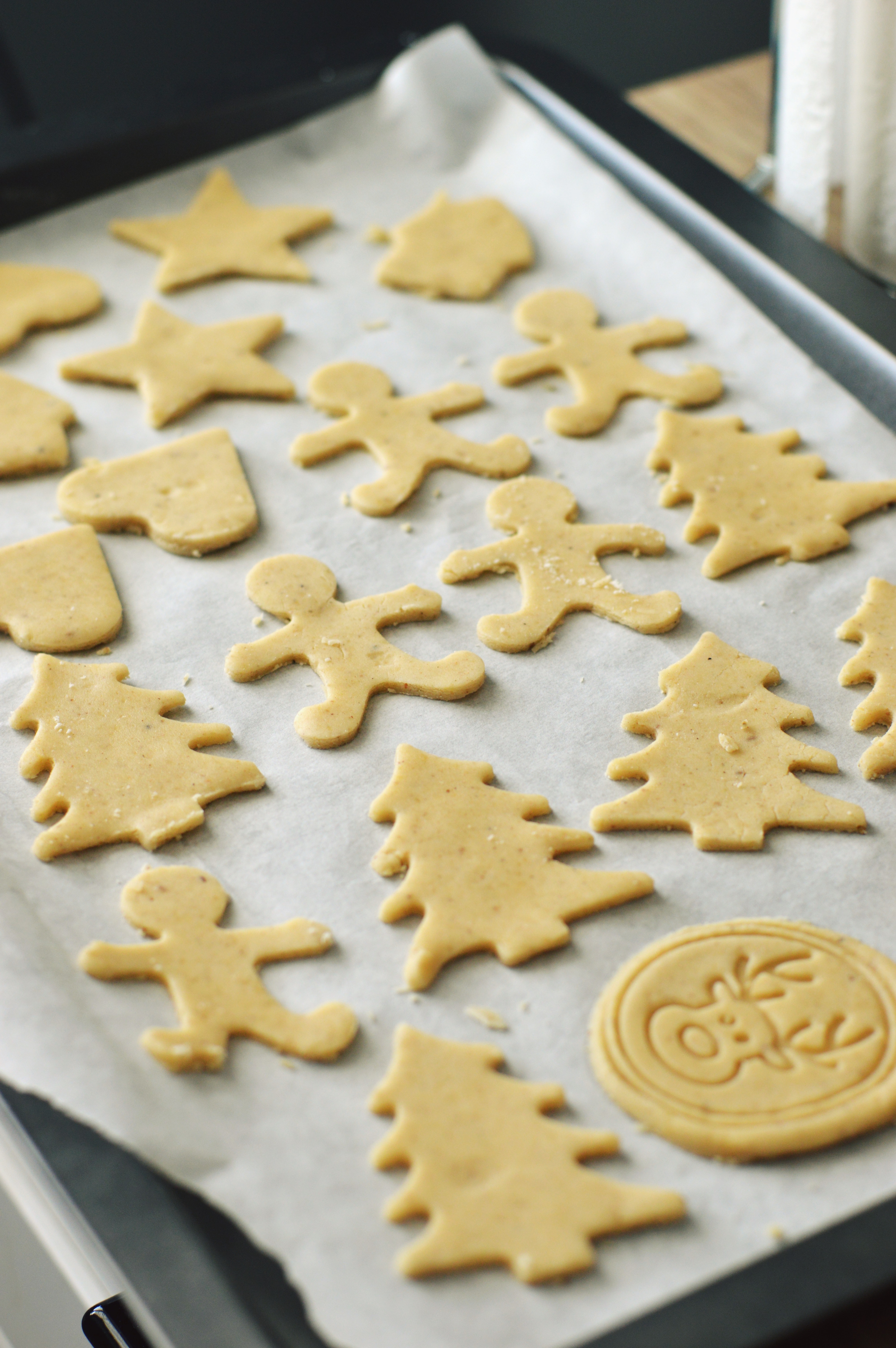 CHART FINAL: HOLIDAY DOUGH
